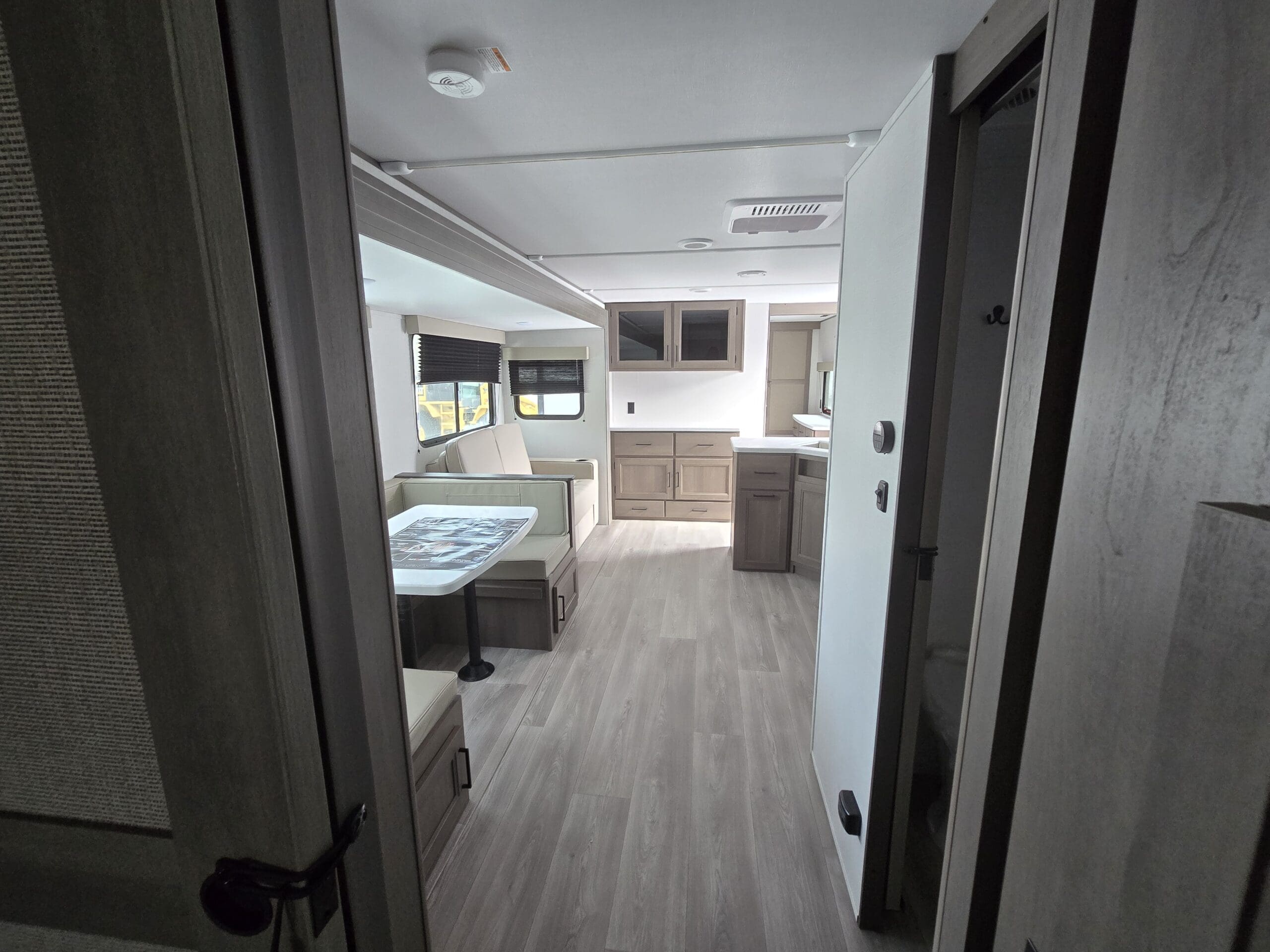 2025 TRANSCEND 335BHT by GRAND DESIGN | Timmins RV - RVC Navigator